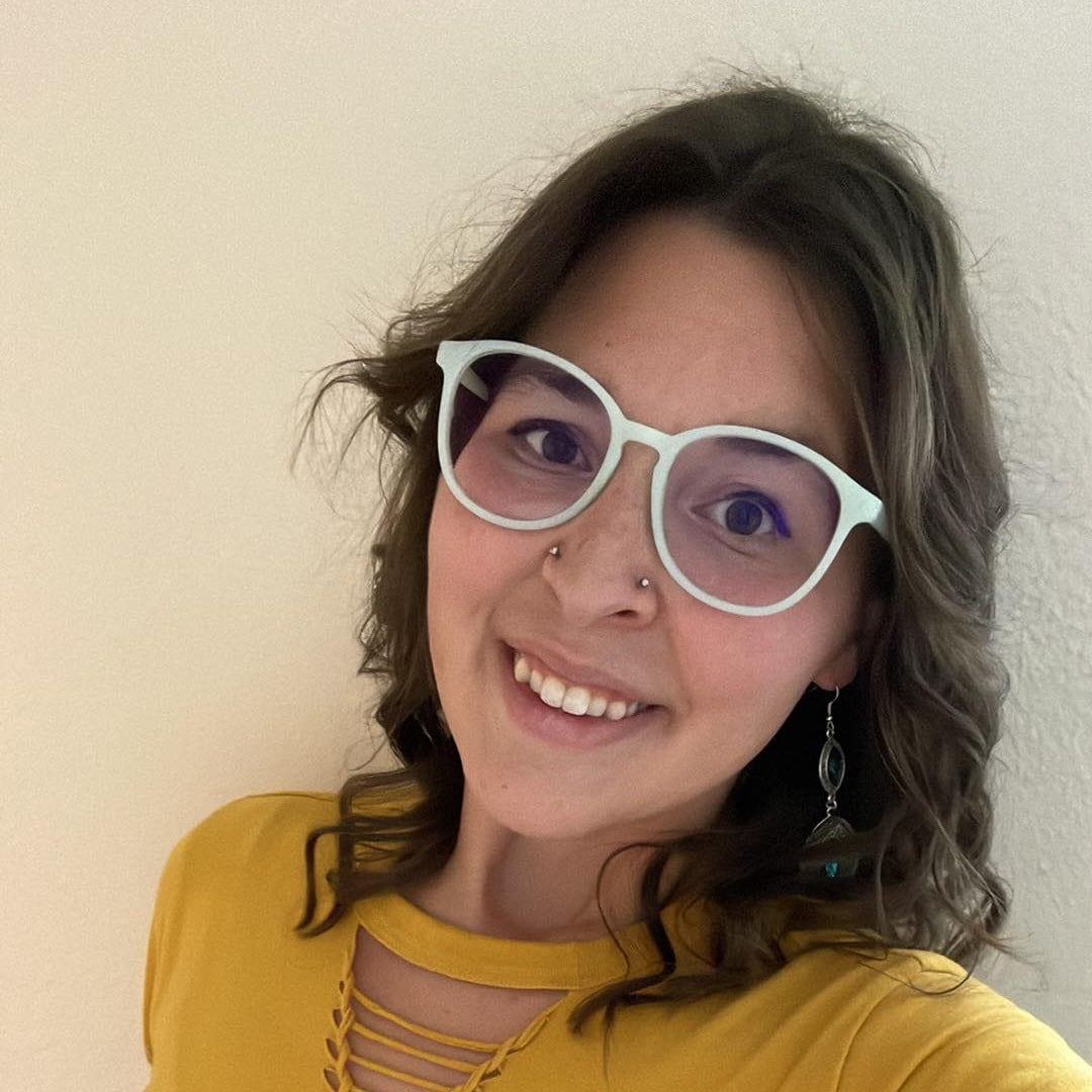 Meet Lydia Sims - Pearl Lemon Placements